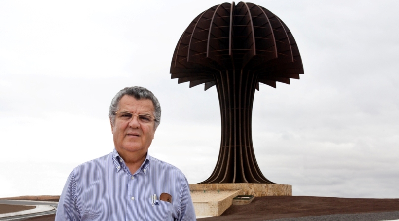 Sergio Gil, escultor y pintor: “Soy un buscador de la belleza” – DESDE ...